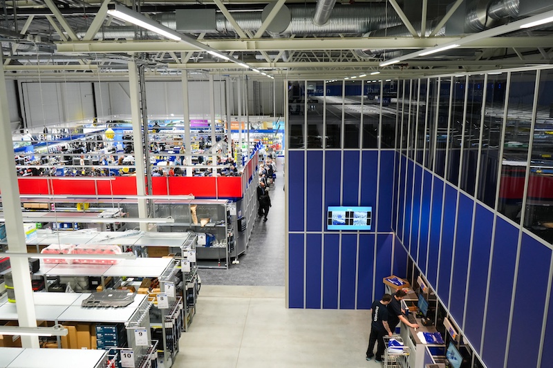 thansen launches world’s biggest self-service in-store AutoStore system ...